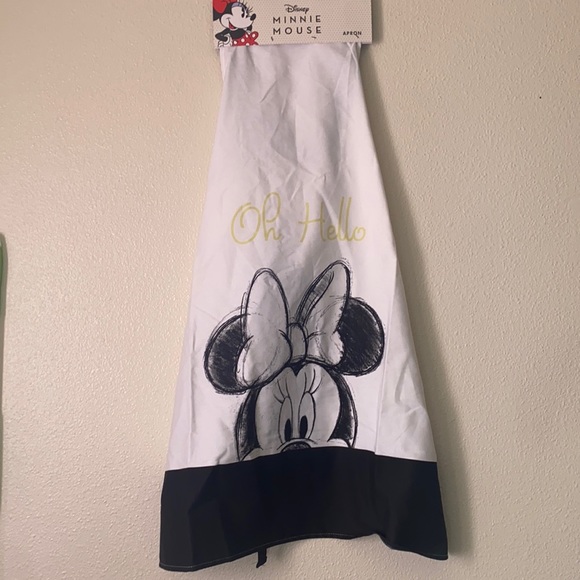 Disney | Kitchen | Minnie Mouse Apron | Poshmark